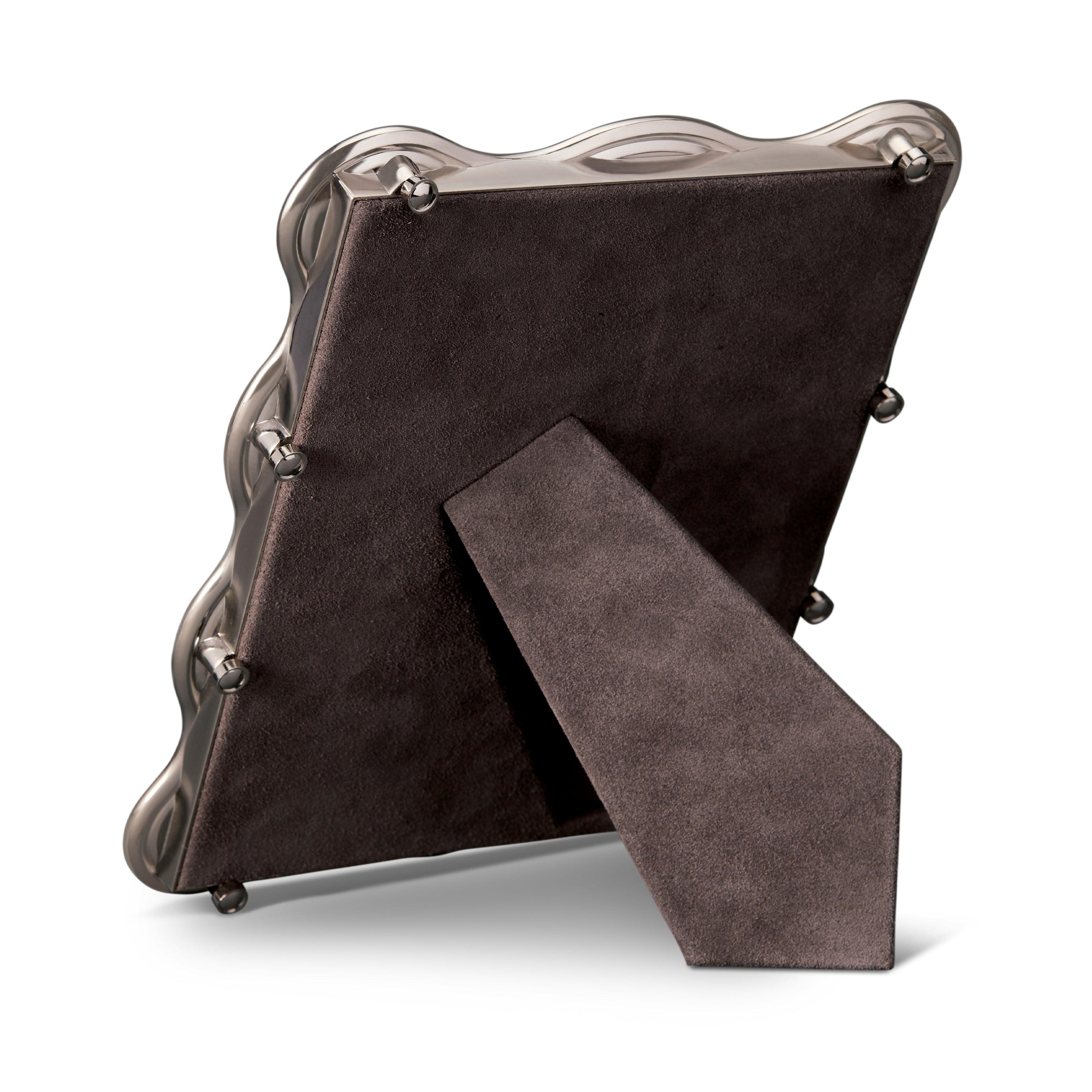 Ripple Frame - Platinum - 8x10